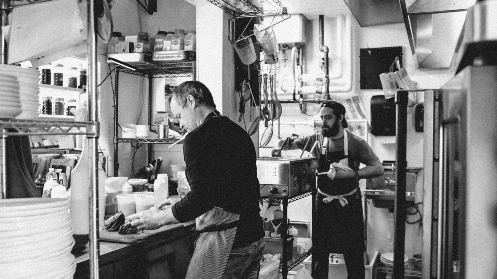 How To Get Started in Restaurant Photography - Bee The Love