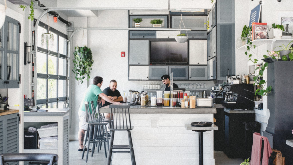 How To Get Started in Restaurant Photography - Bee The Love