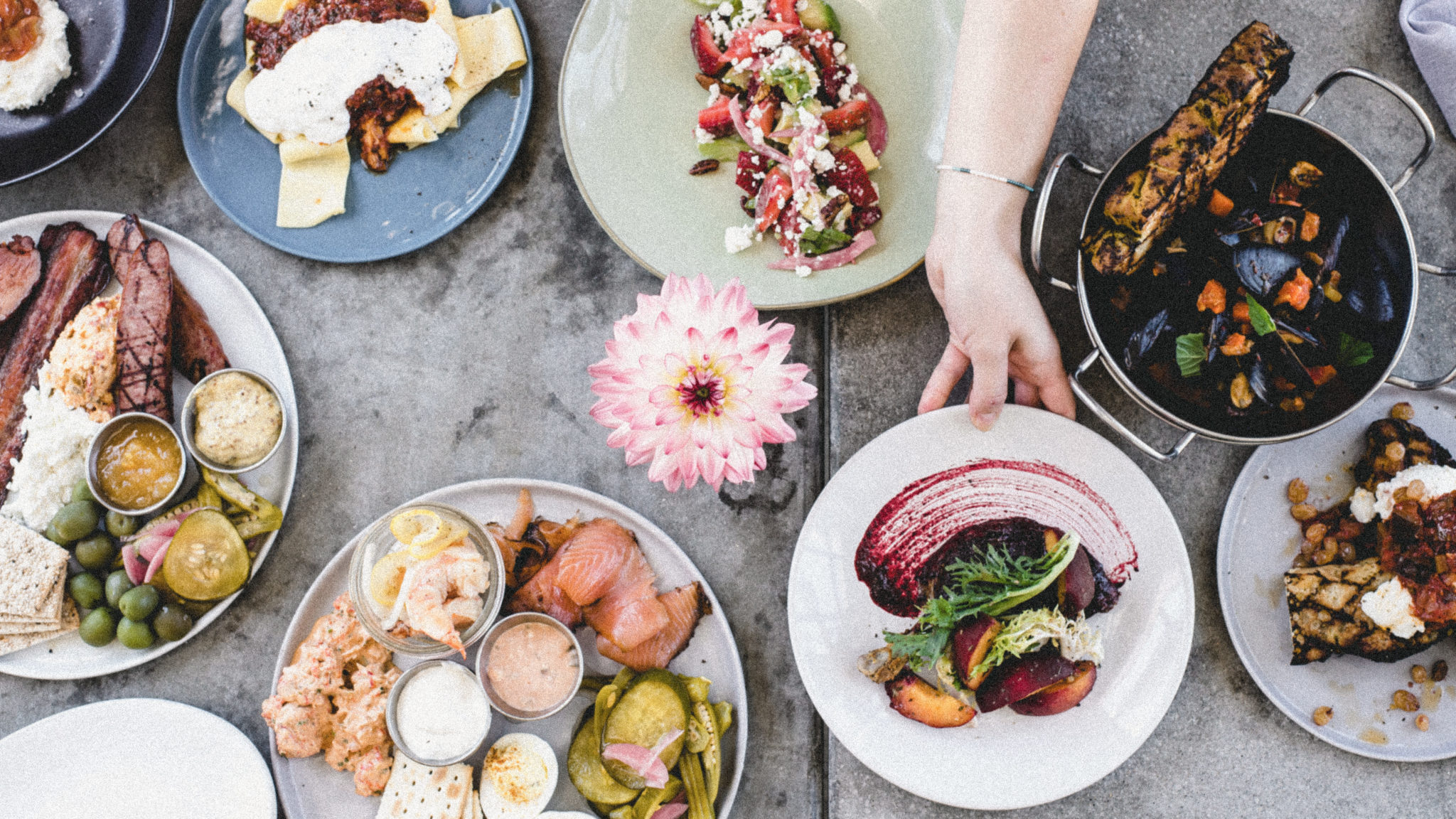 How To Get Started in Restaurant Photography - Bee The Love